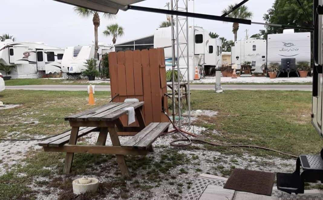 Reader photos: Another ugly RV park - RV Travel
