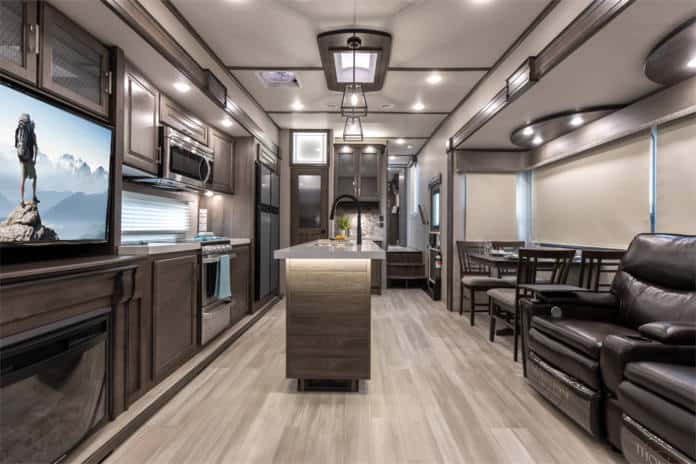 RV Review: 2021 Grand Design Solitude 3540GK - RV Travel
