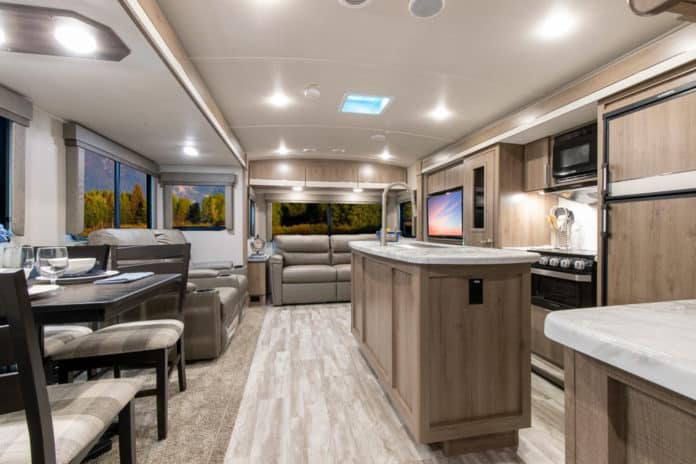 Grand Design Imagine 2970rl