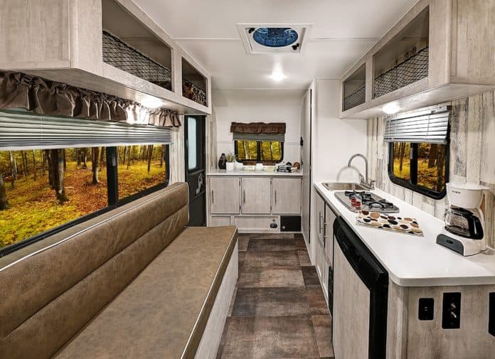 RV Review: The Travel Light RV Rove Lite trailer really is super light ...