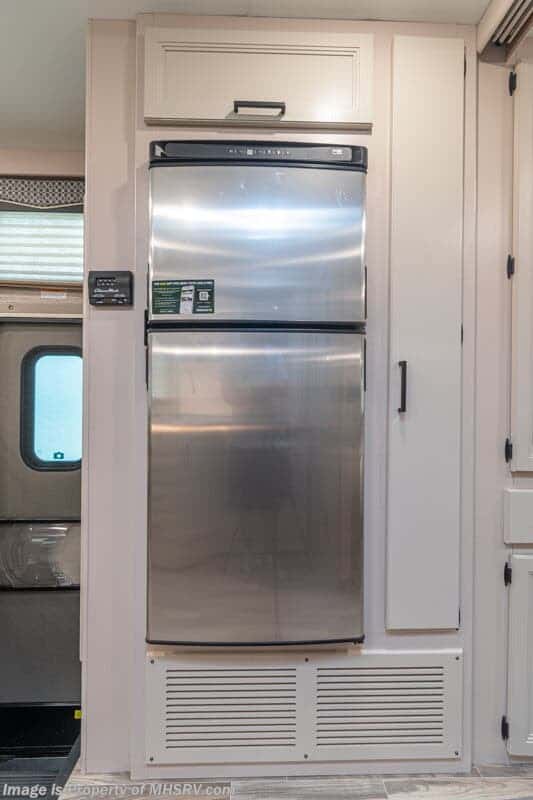 RV Review: 2022 Thor A.C.E. 27.2 – America's favorite motorhome? - RV ...