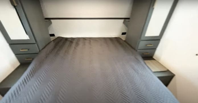 RV Review: Keystone Bullet 221RBS Travel Trailer - RV Travel