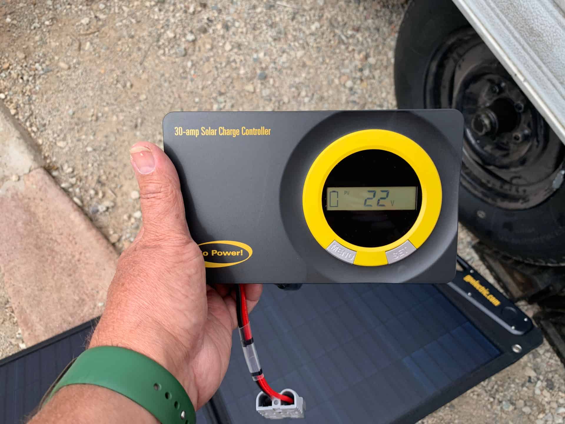 Go Power! DuraLite-100 solar suitcase review – Shedding light on solar ...