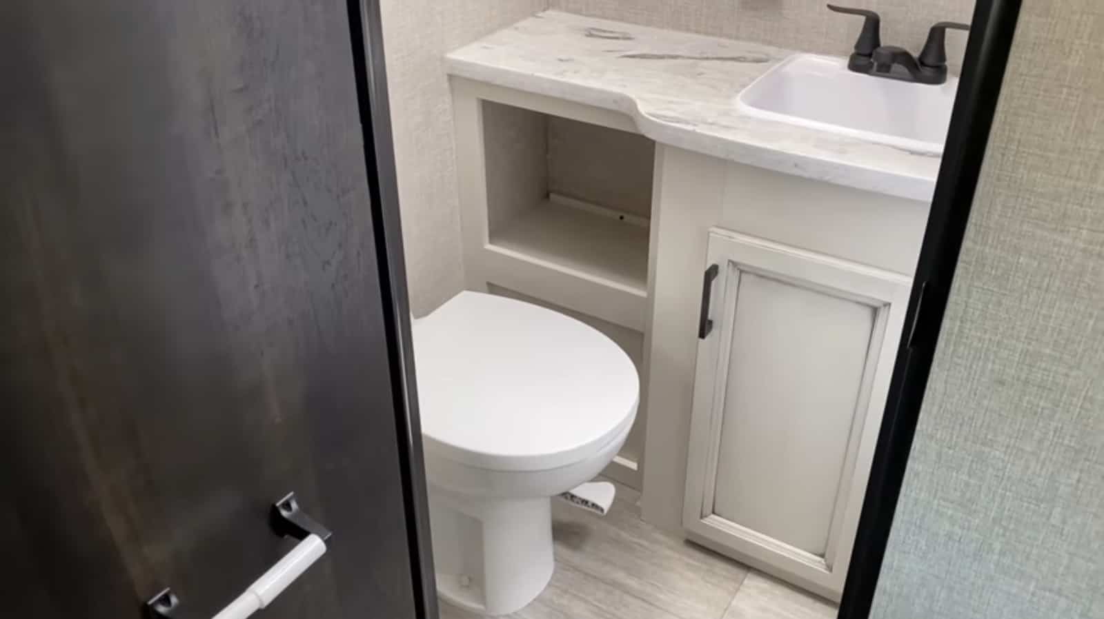 RV Review: 2022 Jayco Jay Flight SLX 8 212QB - RV Travel