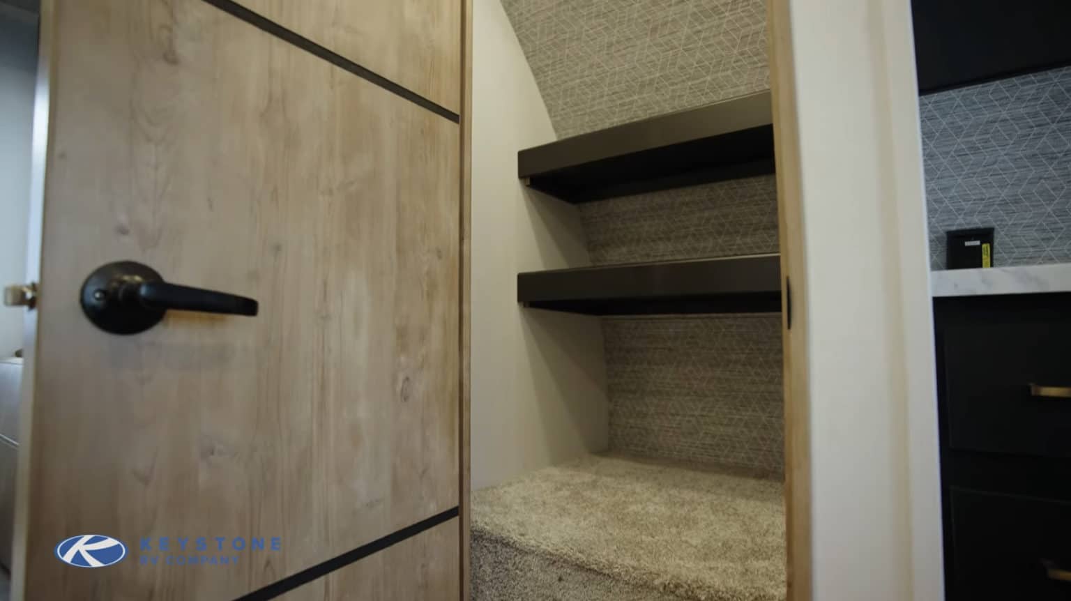 RV Review: 2023 Keystone Outback 271UFK—front kitchen debut - RV Travel