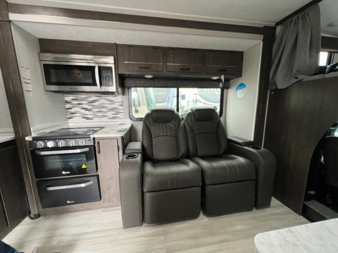 A more affordable Super C—Coachmen Entourage 330DS - RV Travel