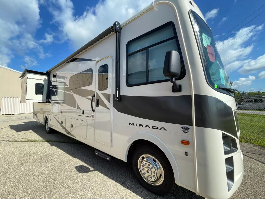 Coachmen Mirada 35ES—A brilliant solution to the bunkhouse dilemma - RV ...