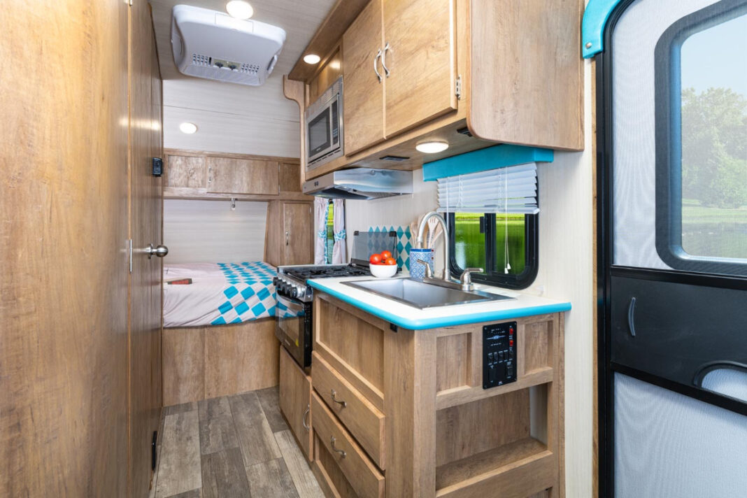 Here's a blast from the present: Gulf Stream Coach Vintage Cruiser ...