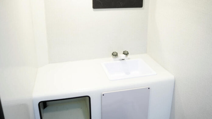 LIV 201QB travel trailer is built differently, a good thing - RV Travel