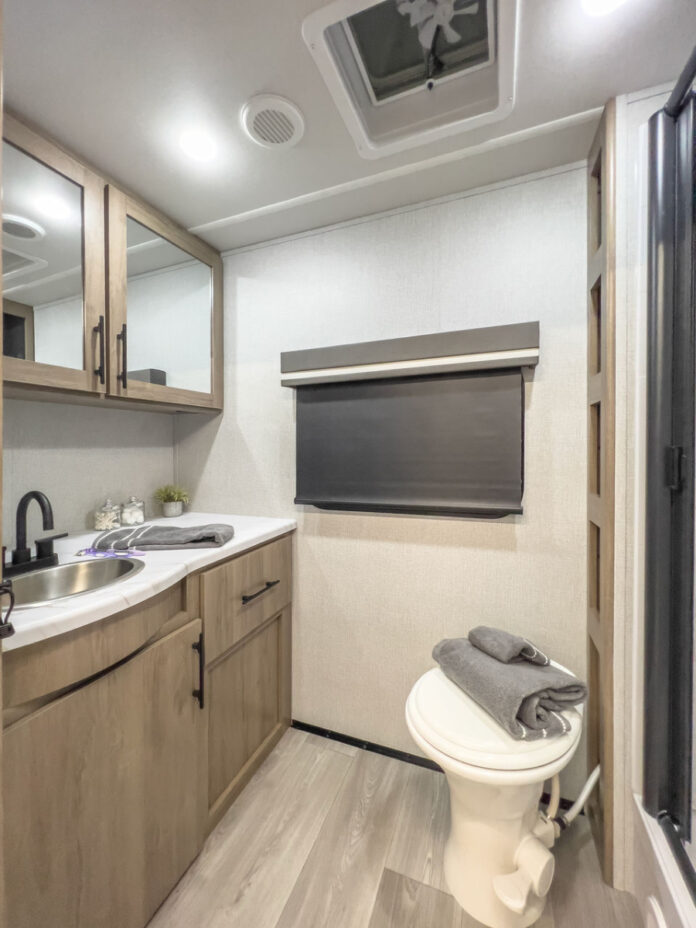 RV review: 2025 Grand Design Imagine XLS 22RBE—nice floor plan - RV Travel
