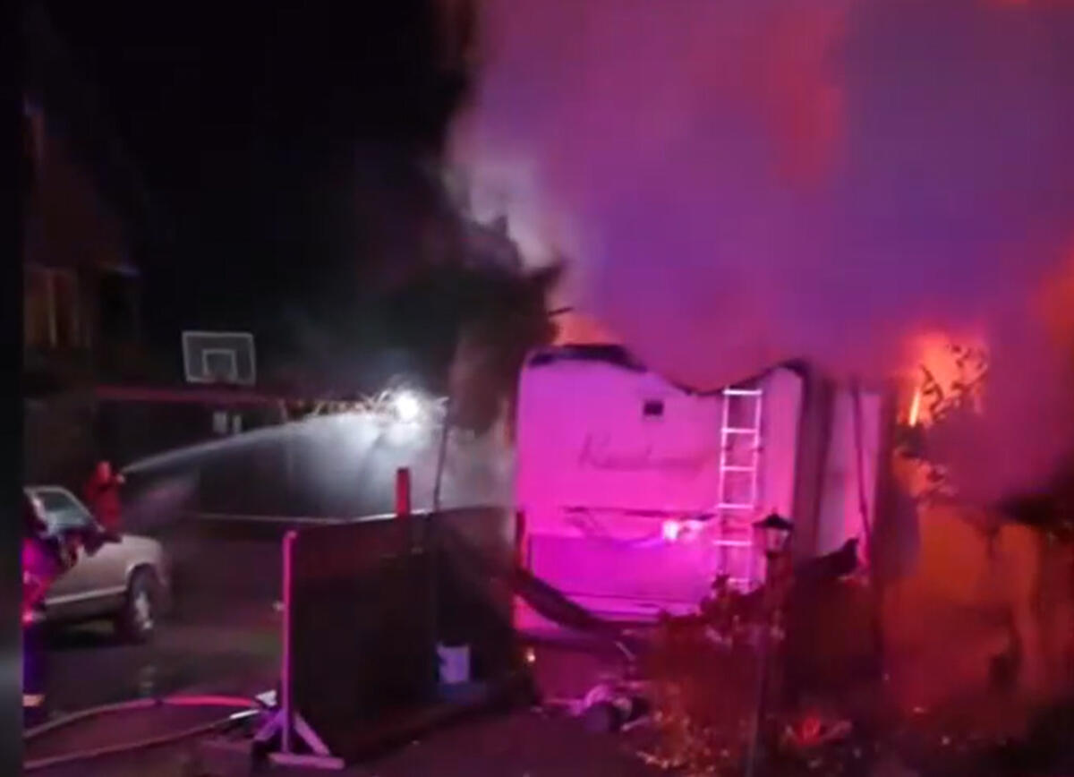 Motorhome engulfed in flames after Little Buddy heater starts fire - RV ...