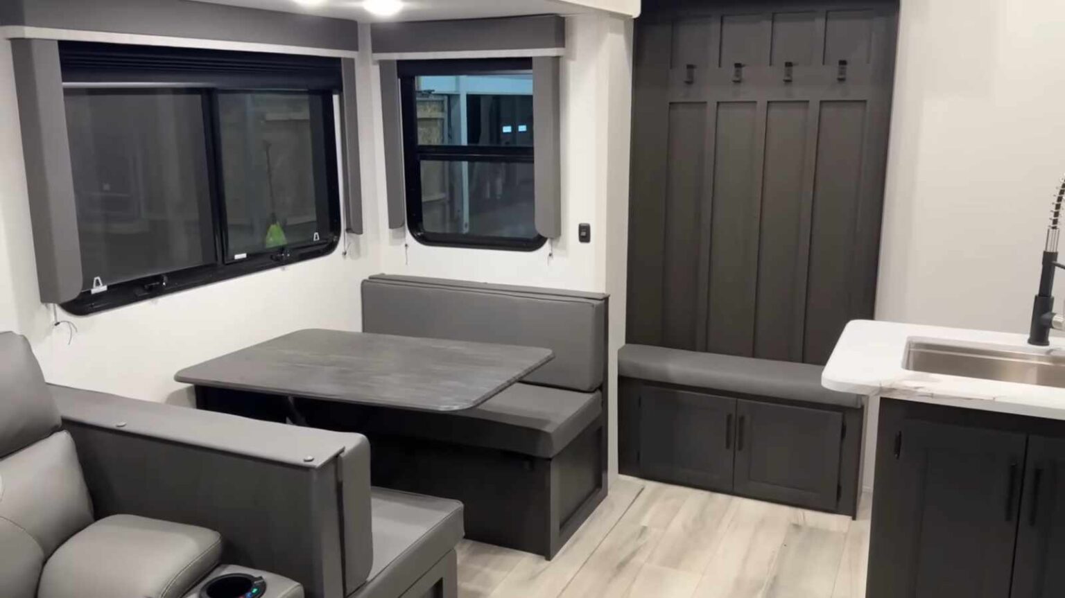 RV review: Keystone Arcadia Select 24SRE—Are you seeing this?
