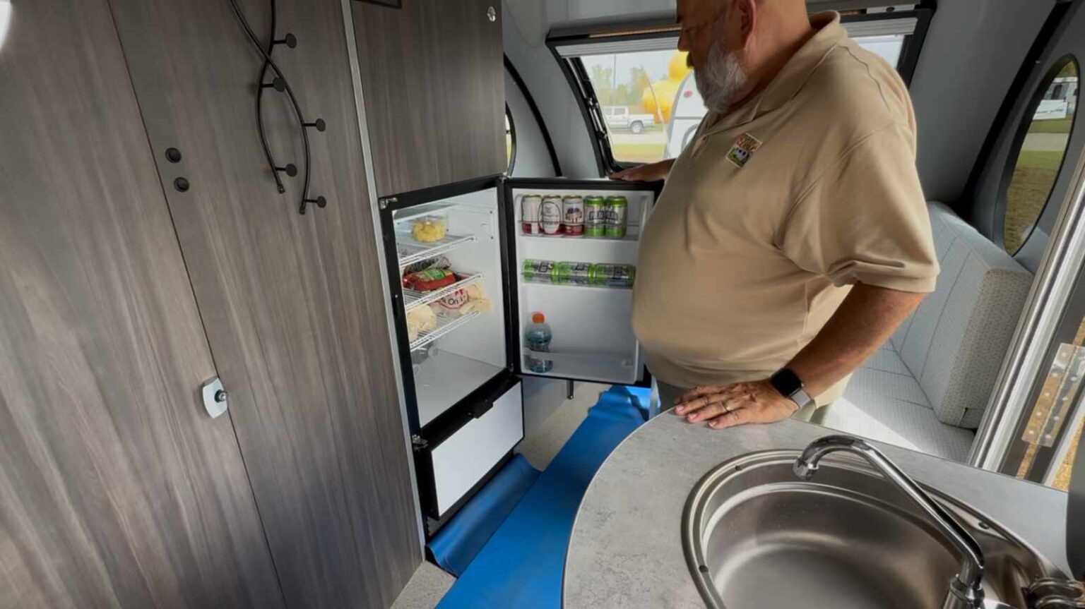 2026 Safari Condo Alto F2414 is light and spacious