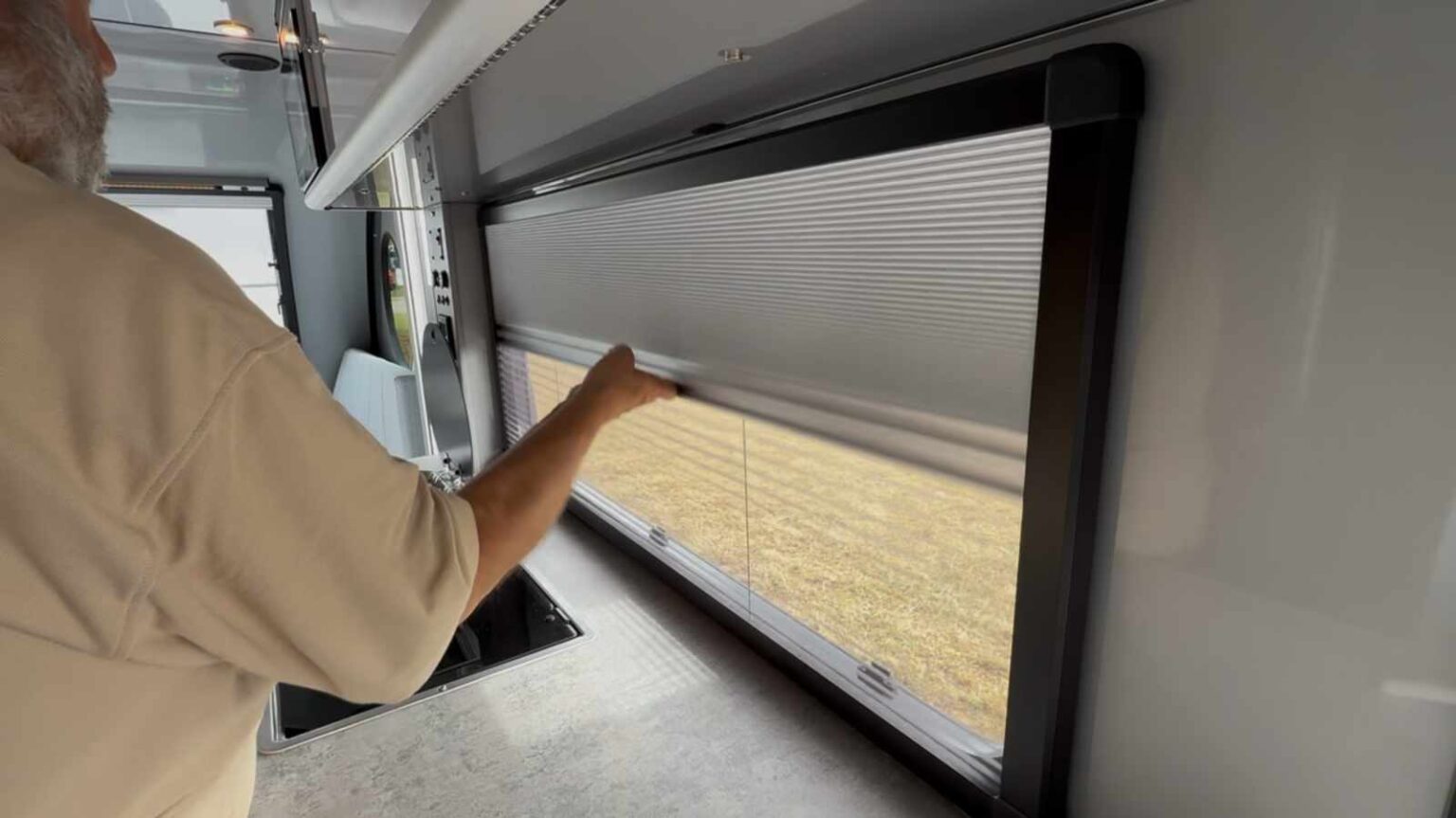 2026 Safari Condo Alto F2414 is light and spacious