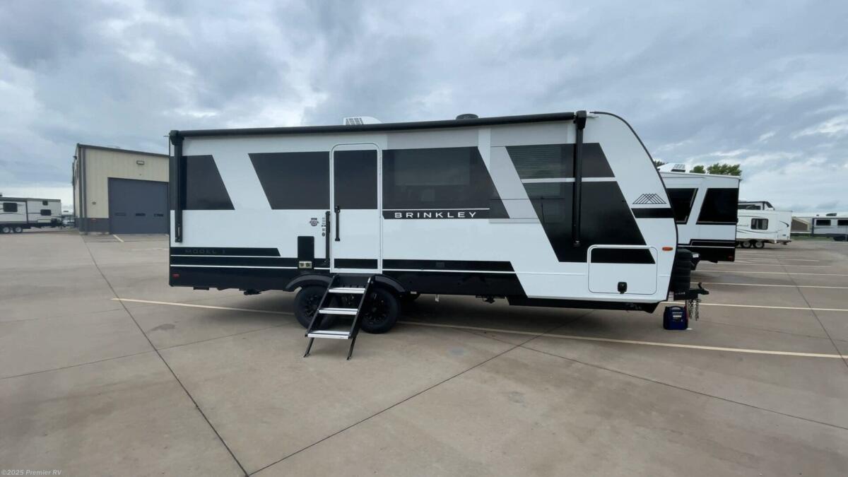 2026 Brinkley Model Ix 23x—tiny, tidy, and totally towable - RV Travel