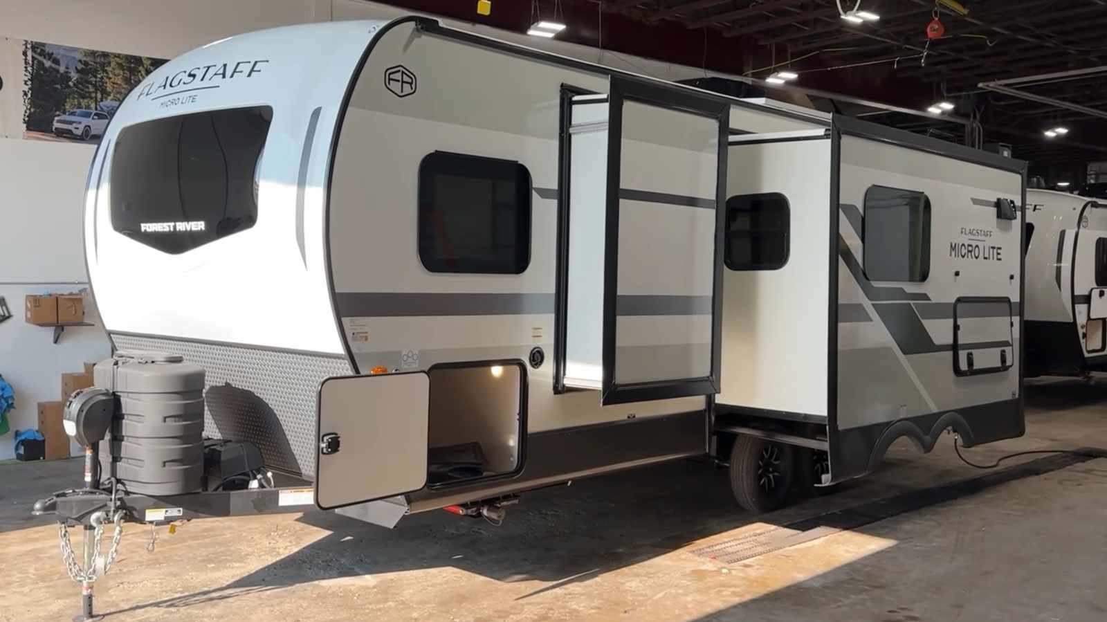 RV review: New-for-2026 Flagstaff Micro Lite 25FBD— a new look at a ...