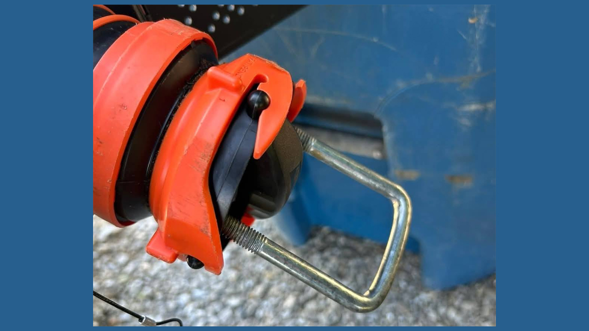 How to easily pull RV sewer hose out of bumper storage