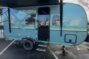 2025 Keystone Reign 15RB premium small travel trailer