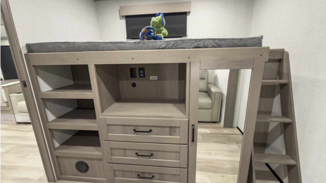 RV review: 2026 Grand Design Reflection 342BHTS—hmmm...
