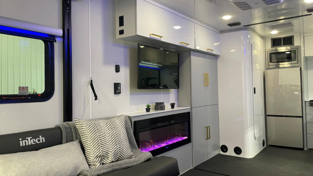 RV review: 2026 inTech Black Wing 826-X—Built how I'd build an RV